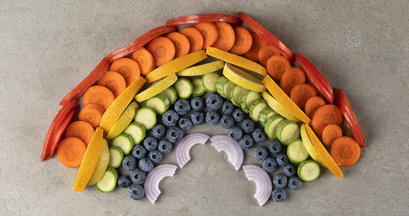 Eat a rainbow: Why to consume different colors of fruits and vegetables ...