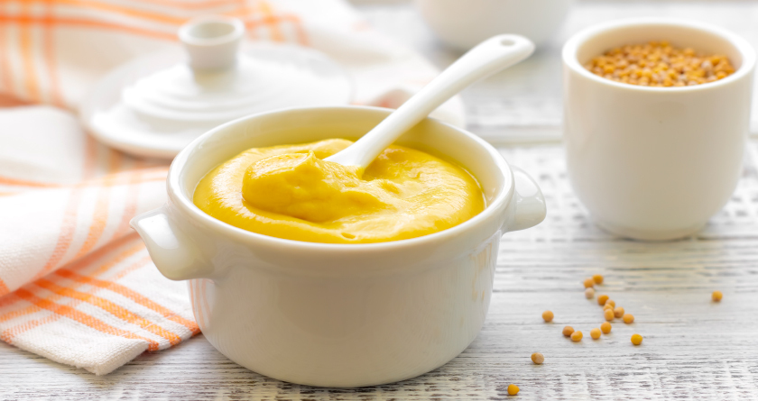 6 φαγητά που πρέπει οπωσδήποτε να δοκιμάσετε με μουστάρδα