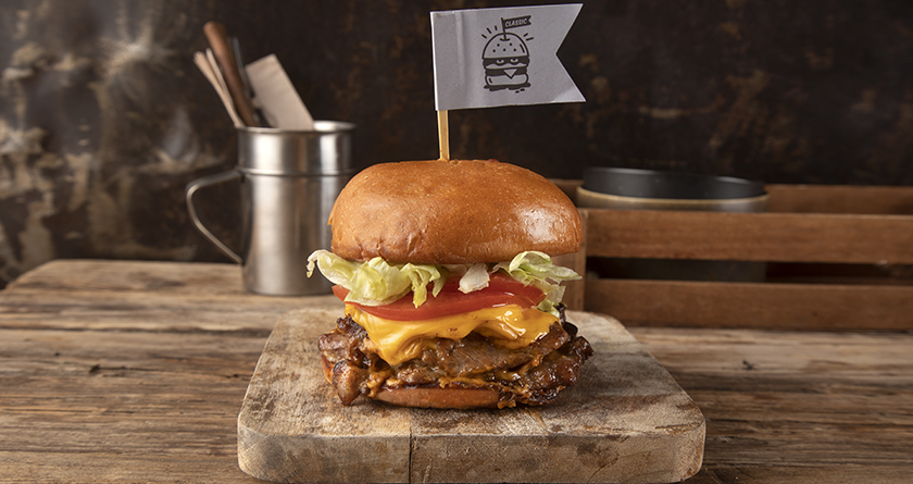 BBQ pork chop burger | Akis Petretzikis