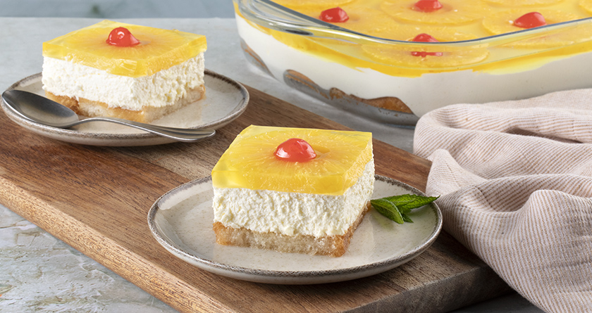 Pineapple icebox cake | Akis Petretzikis