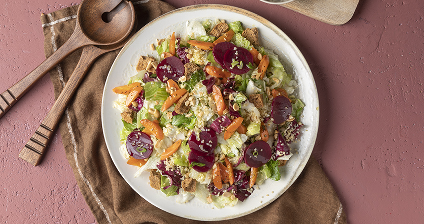 Bulgur salad with roasted carrot and pickled beetroot | Akis Petretzikis