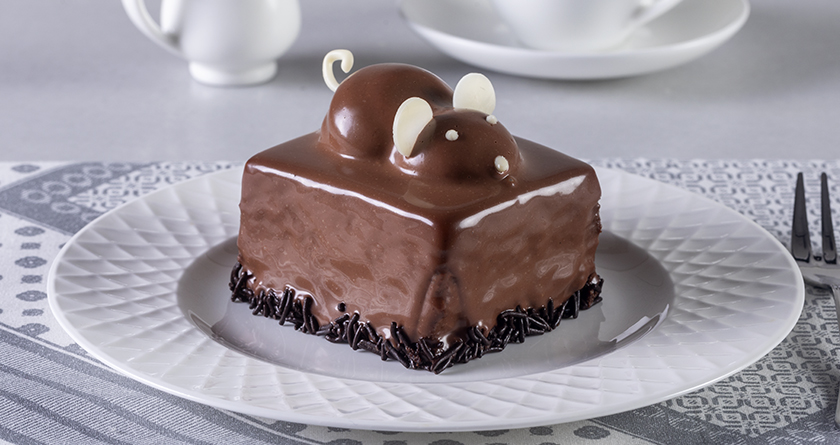 Chocolate mice cakes | Akis Petretzikis