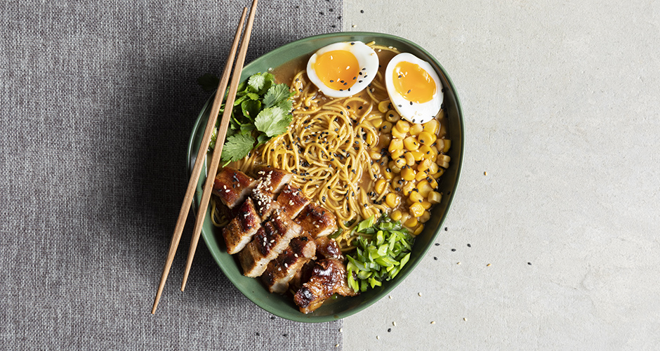 Ramen με πανσέτα | Άκης Πετρετζίκης
