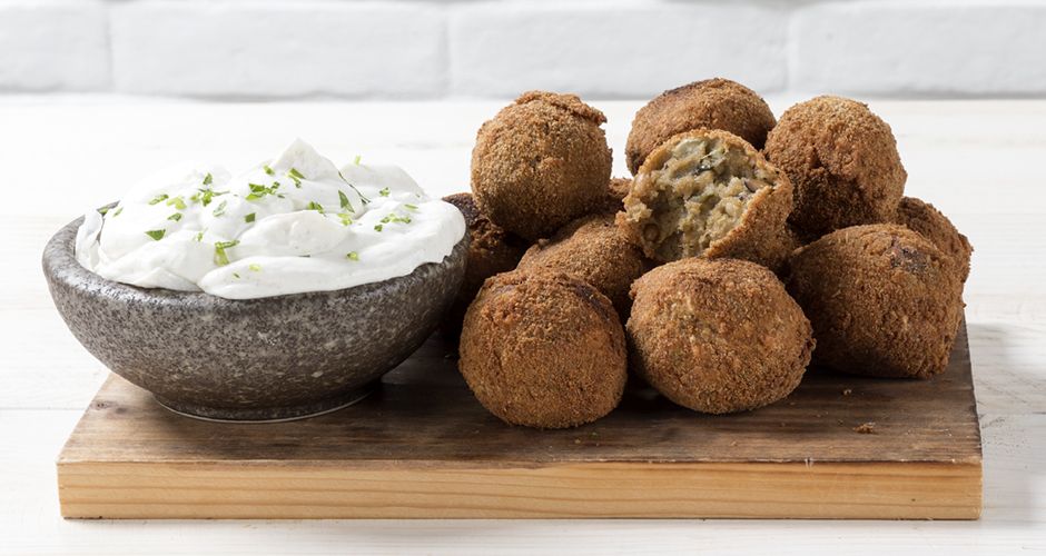 Greek eggplant fritters | Akis Petretzikis