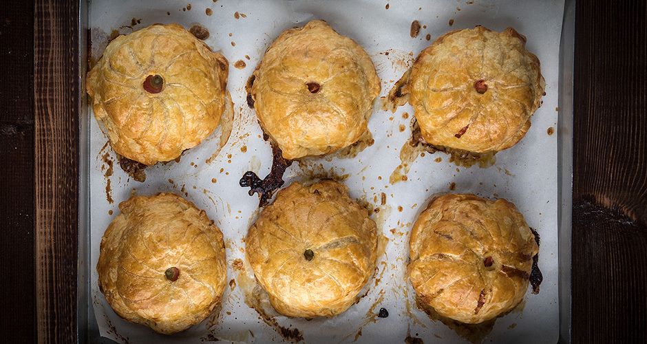 Mini chicken pithiviers | Akis Petretzikis