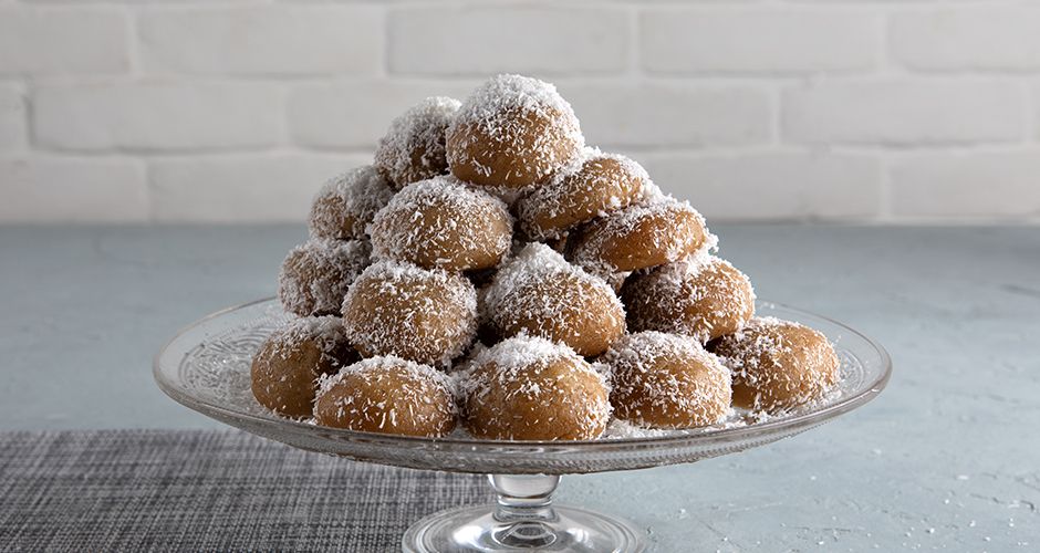 Greek syrupy cookies – Finikia | Akis Petretzikis