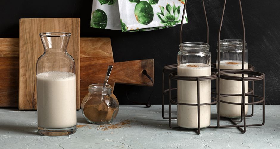 Build up protein shake | Άκης Πετρετζίκης