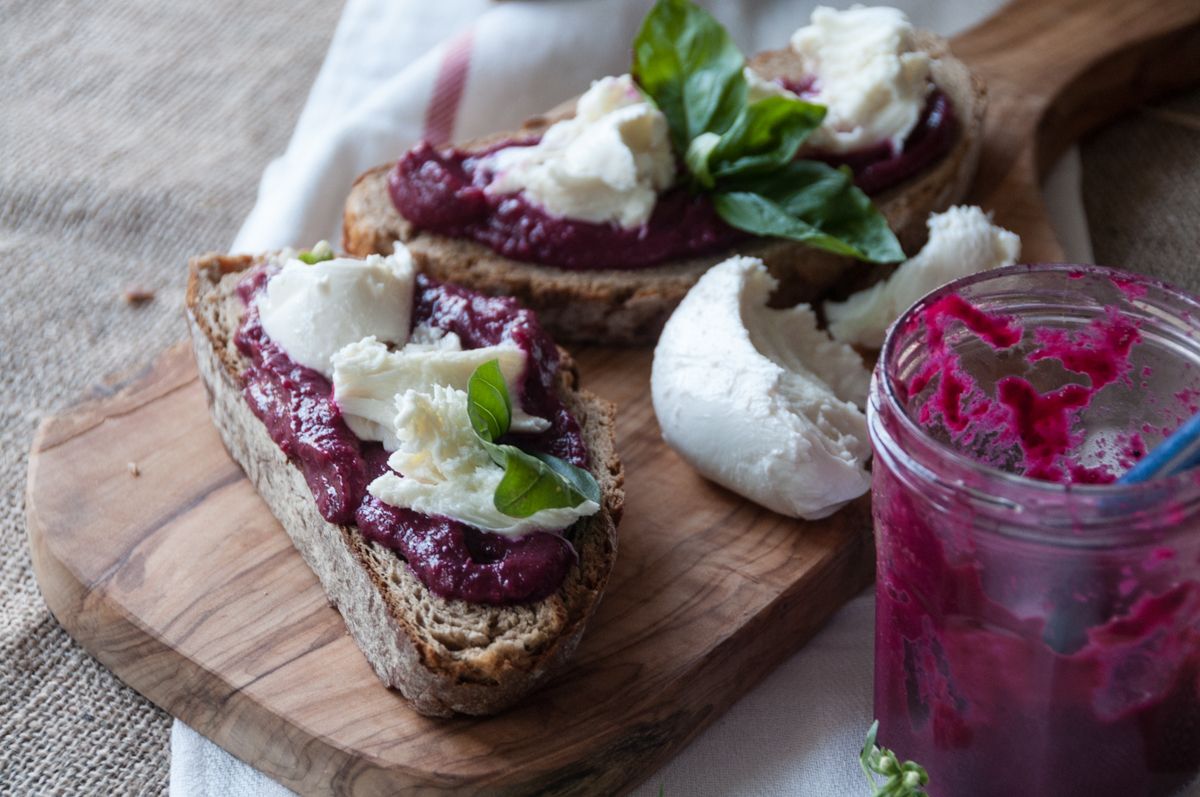 Πέστο παντζαριού | Άκης Πετρετζίκης