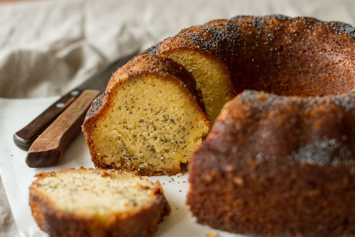 Rum Cake | Akis Petretzikis